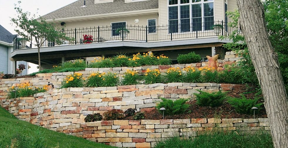 Chilton Weatheredge Wall Stone - Buechel Stone
