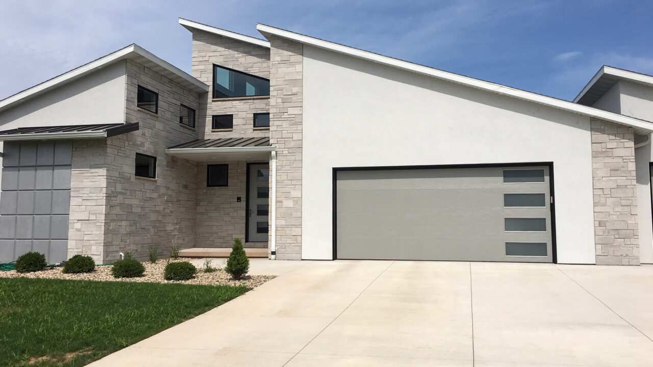 Fond du Lac Shabby-Chic Tailored Blend - Buechel Stone