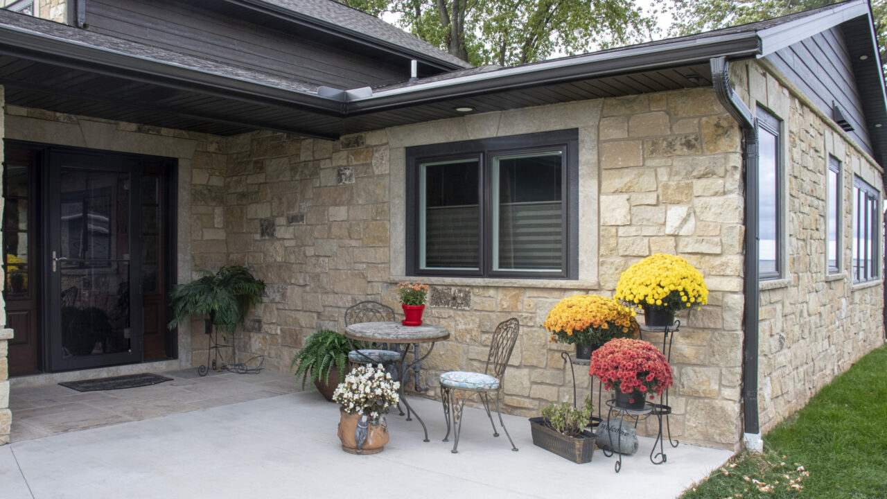 Oiled Nubuck Castle Rock - Buechel Stone