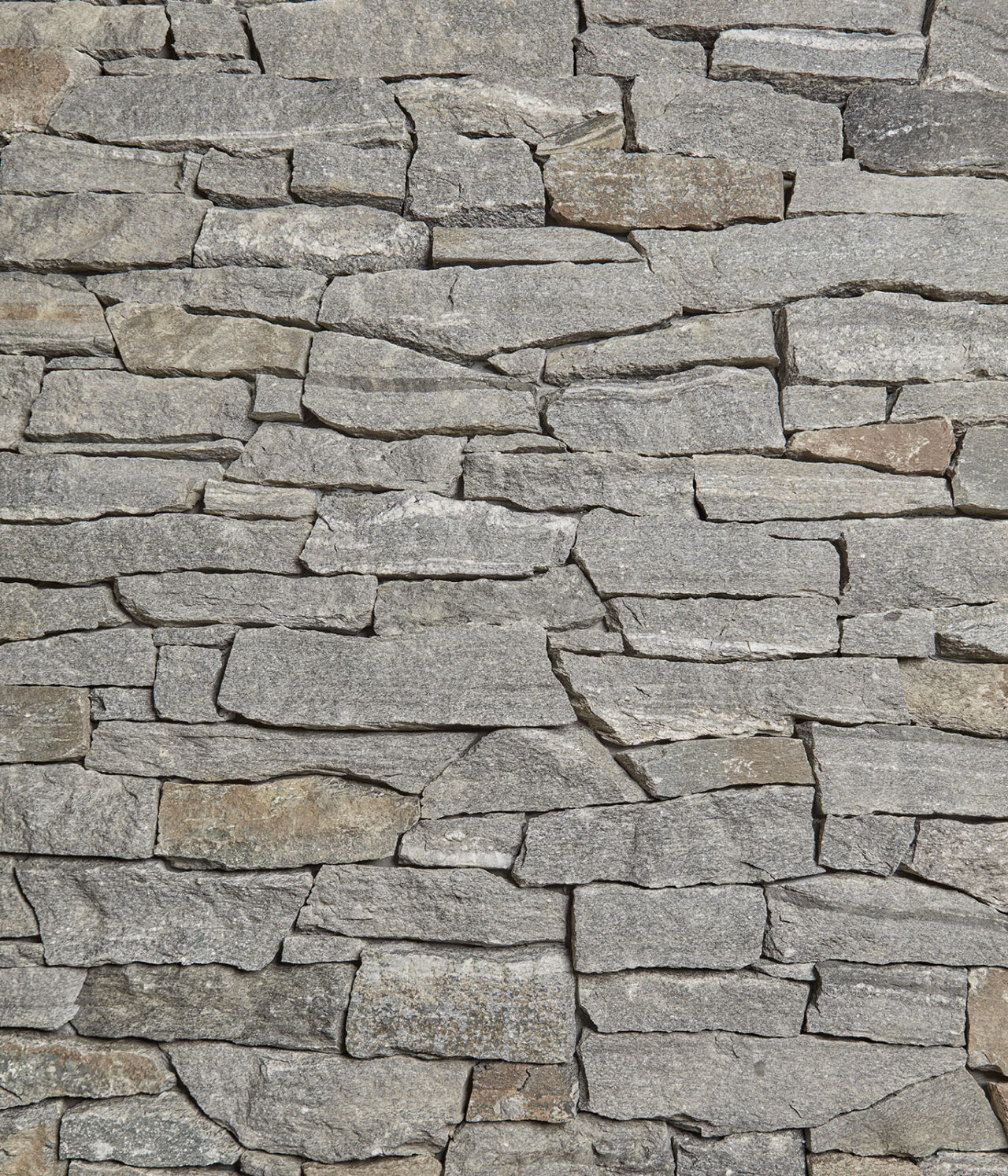 Barnwood Blue Ledgestone - Buechel Stone