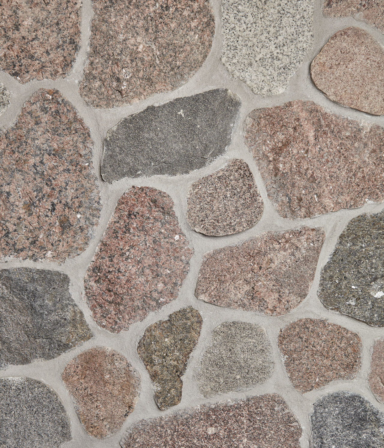 Split Granite Fieldstone - Buechel Stone