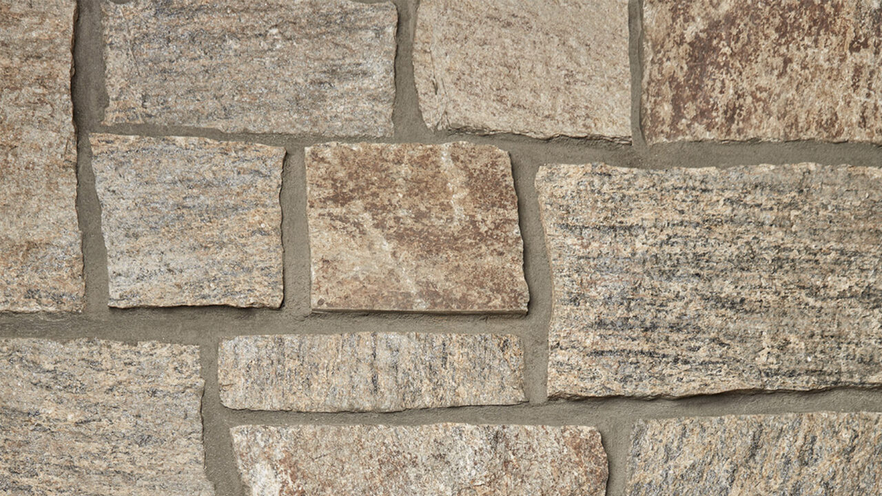 Highland Scotch Castle Rock - Buechel Stone