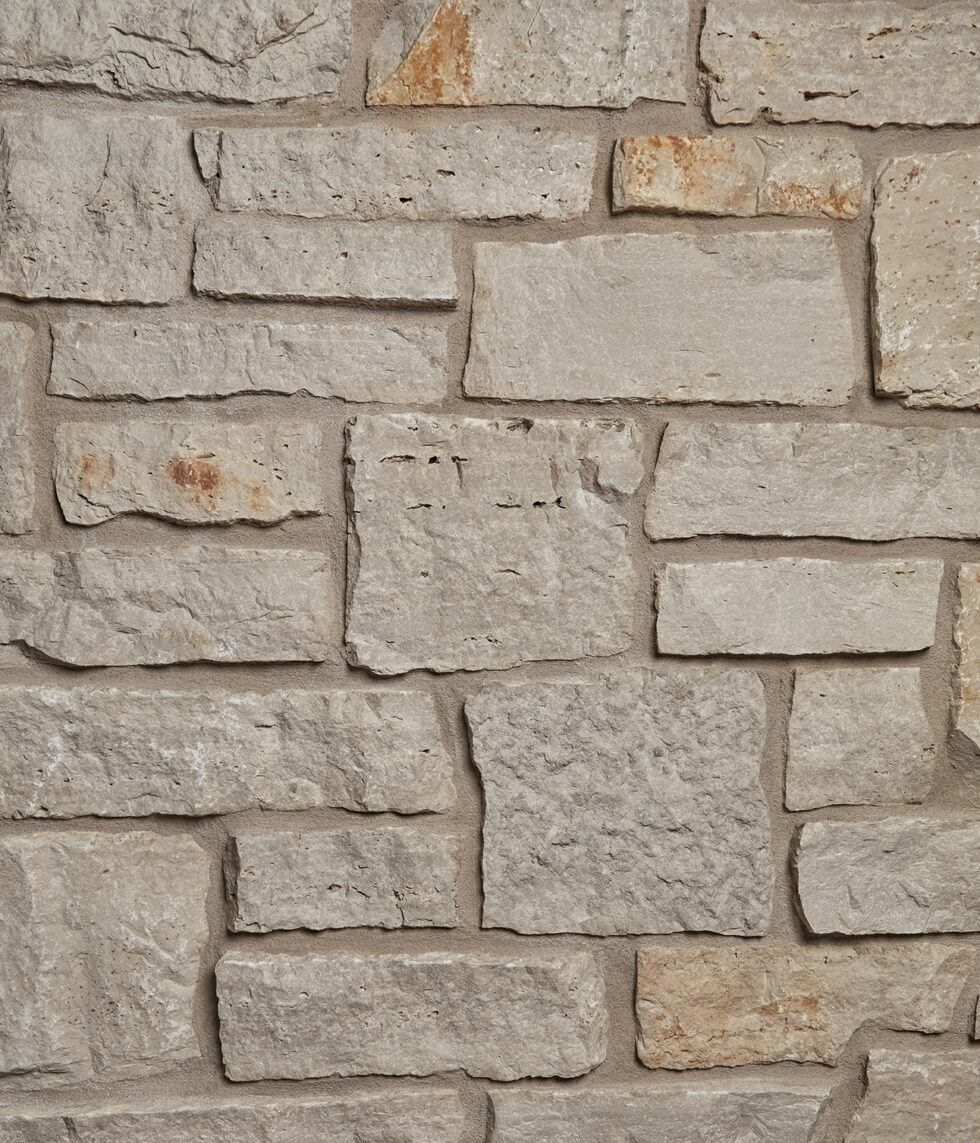 Fond du Lac Custom Country Blend - Buechel Stone