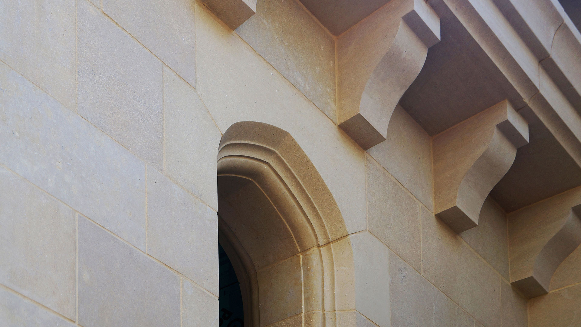 Custom Cut Stone - Buechel Stone